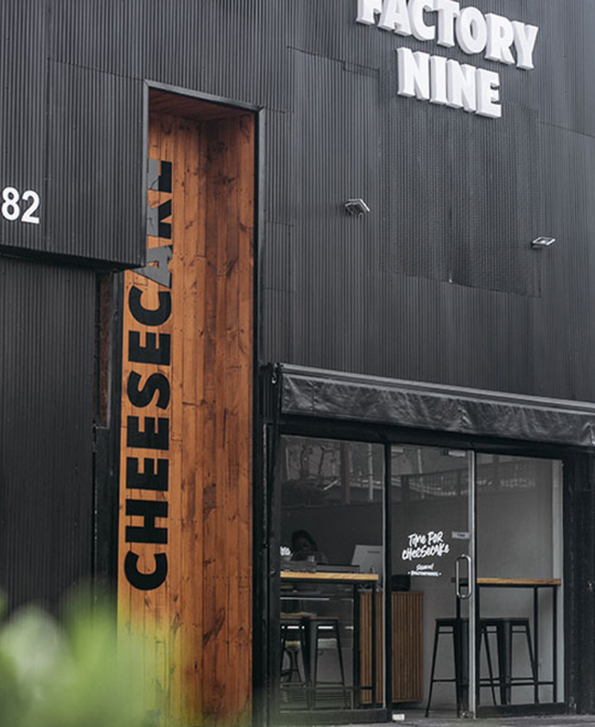 Locales – Factory Nine